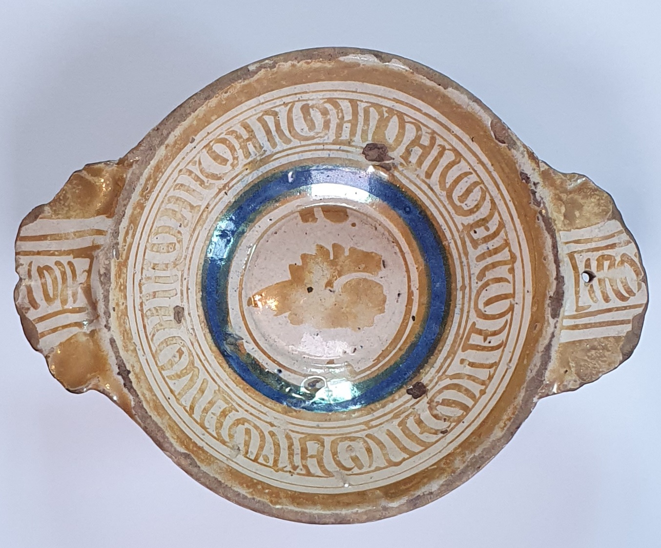 Hispano-Moresque Escudilla - Hispanic Antiques - UK Spanish ...