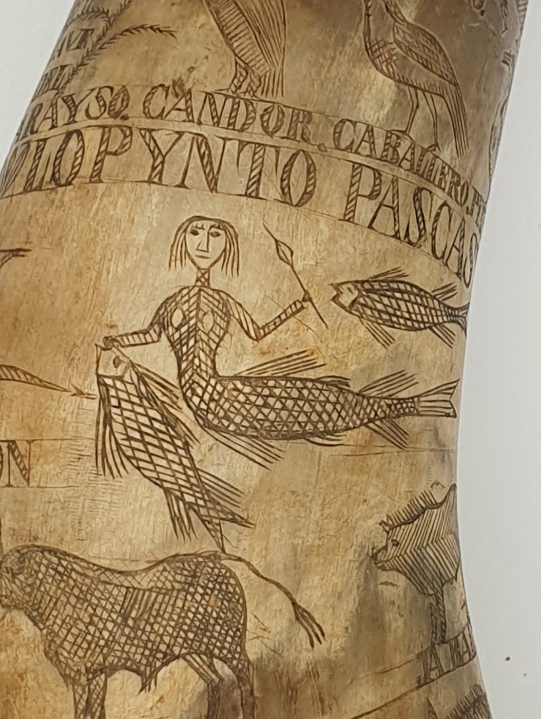 Horn Powder Flask - Hispanic Antiques - UK Spanish AntiquesHispanic ...